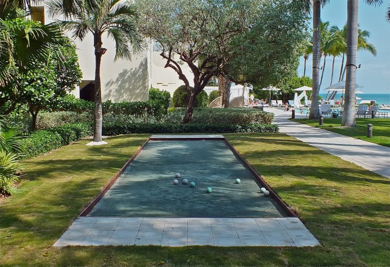 Official Bocce Ball Court Dimensions vs. Typical Court Sizes : 2025 ...